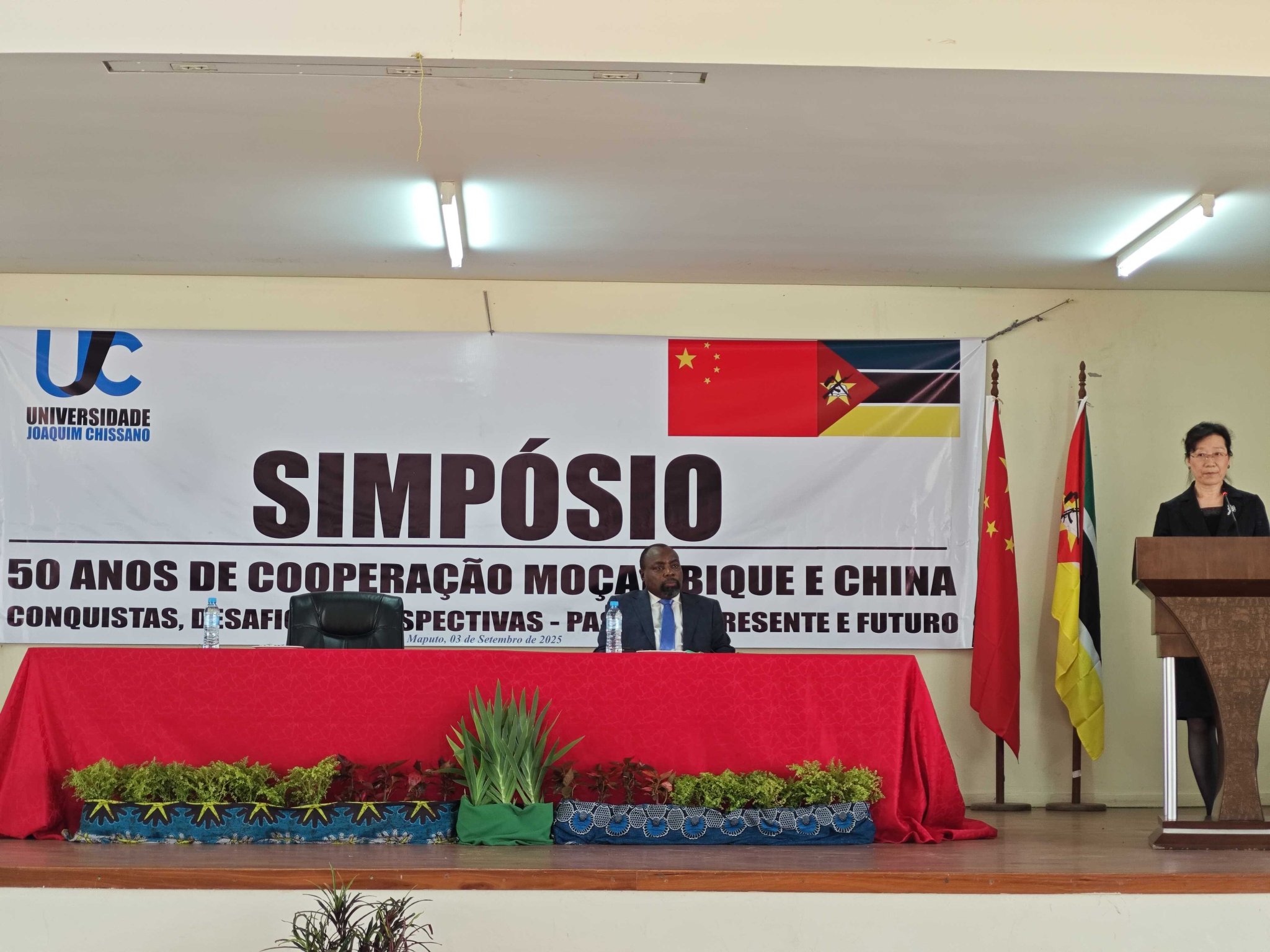 Moçambique e China celebram 50 anos de parceria estratégica em ...