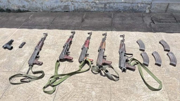 Polícia de Moçambique lança campanha nacional de recolha de armas ...