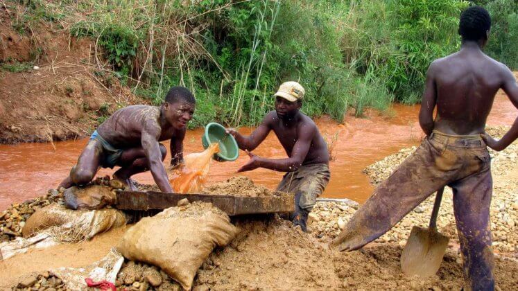 Governo de Moçambique lança operação para recolher equipamentos de ...
