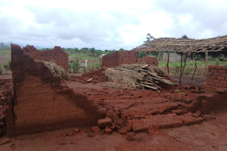 Chuvas devastadoras causam destruição em Macate - MMO