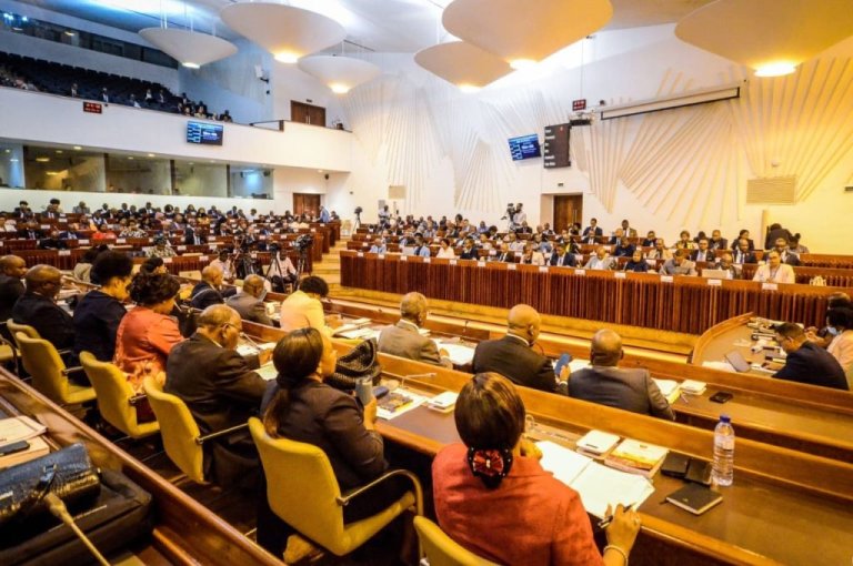 Assembleia aprecia acordos com Moçambique e países parceiros - MMO